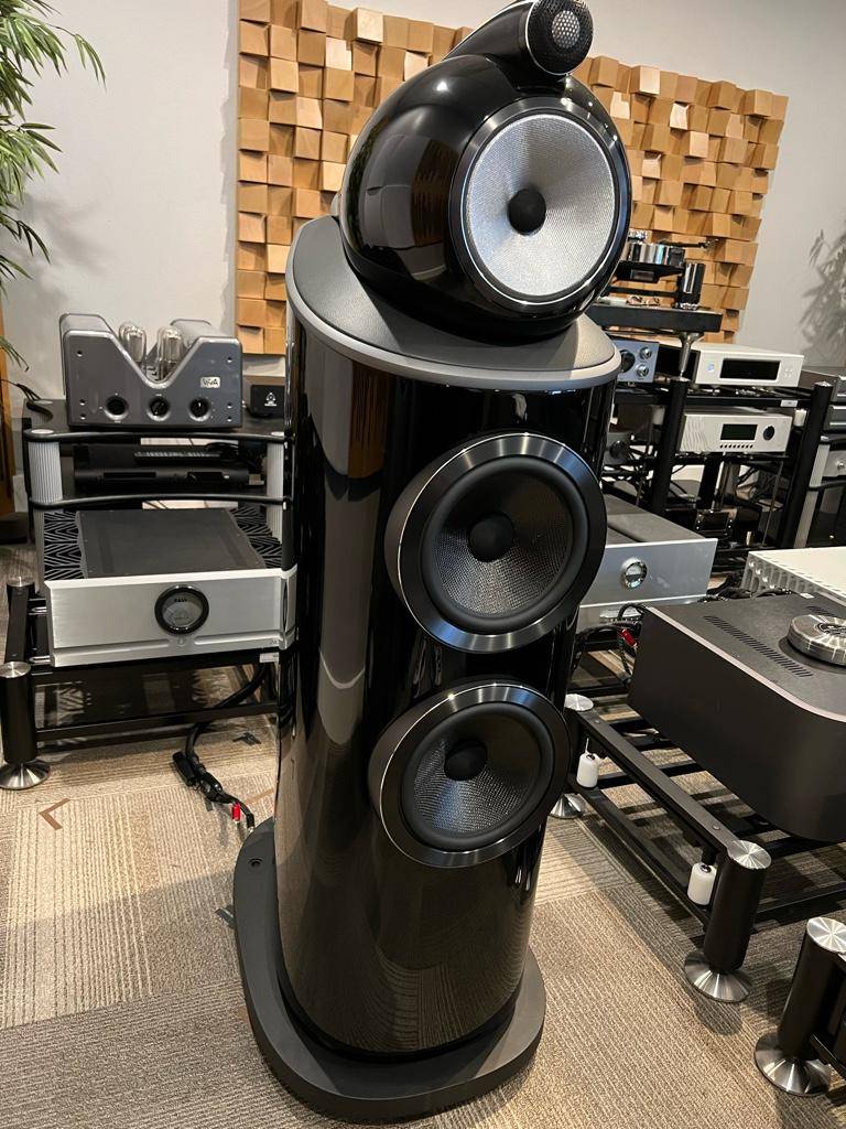 B&W 802D4 Floorstanders - Audio Exchange